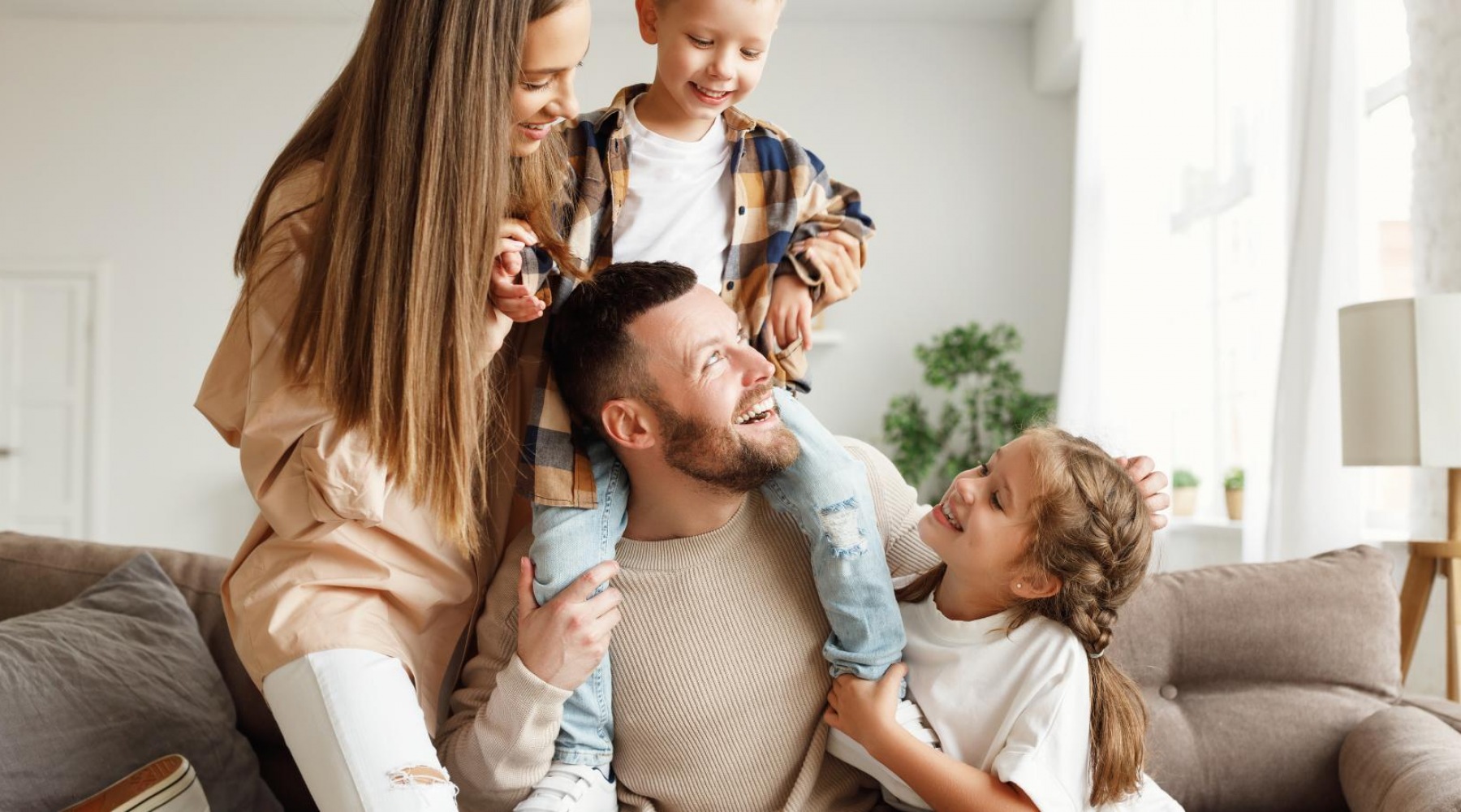 The Whitby is a pet-friendly apartment community in Birmingham, AL