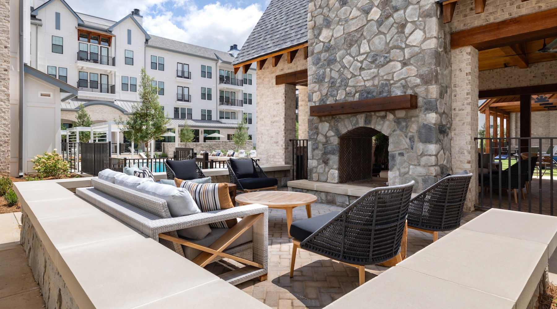 The Whitby is a pet-friendly apartment community in Birmingham, AL